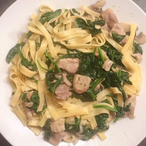 Pasta met kip, boursin en spinazie | Smullen met Pa